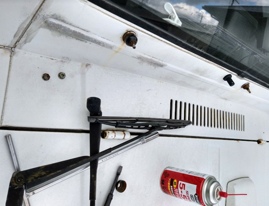 ジムニーJA11 錆対策 と塗装 DIY ボンネット編