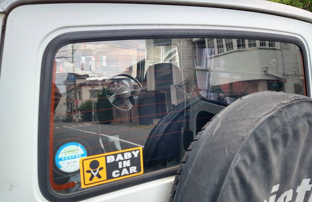 【徹底解説】ジムニー歴20年が教える JA11の詳しい特徴 ⑥ ガラスがあまりUVカットしない？